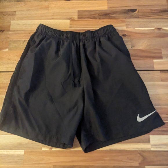 Nike | Shorts | Nike Black Mid Length Shorts | Poshmark
